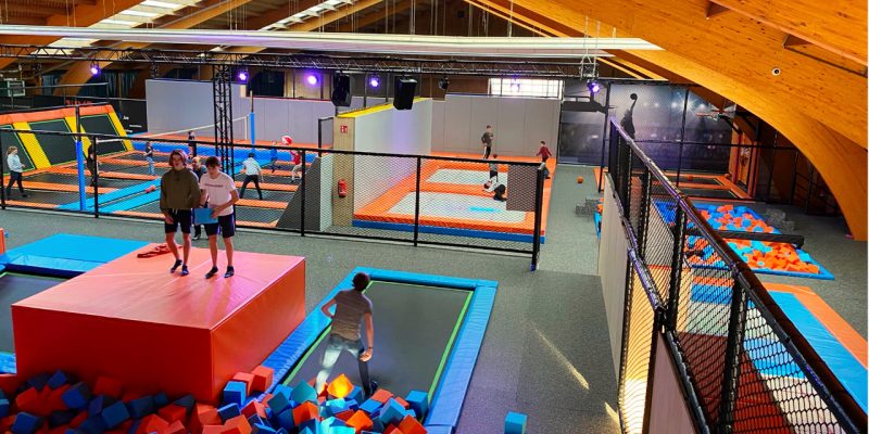 JumpWorld|Sportieve ontspanning en fun in het trampoline park JumpWorld ...